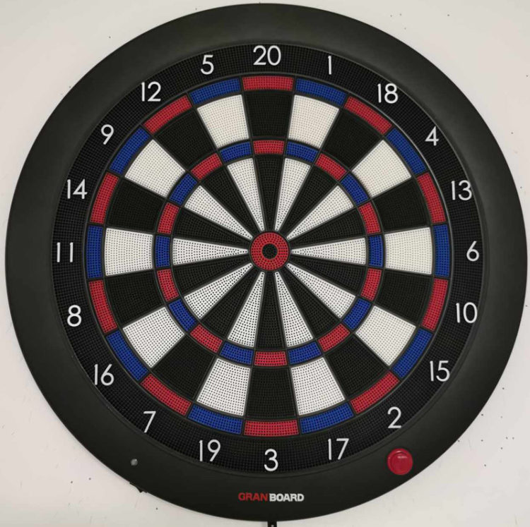 Meilleure cible fléchette électronique : Avis et test GranBoard 3S ...